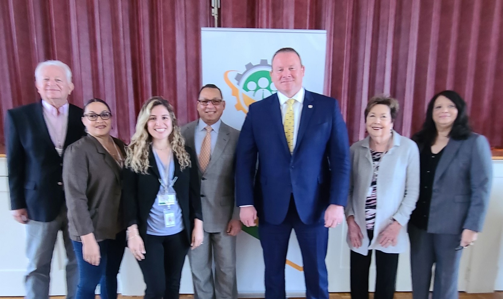 Senator Martin Visits Tec Centro Berks to Discuss Importance of Local ...